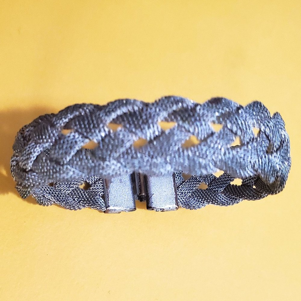 Sarah Cavender- Braid Bracelet - Gem